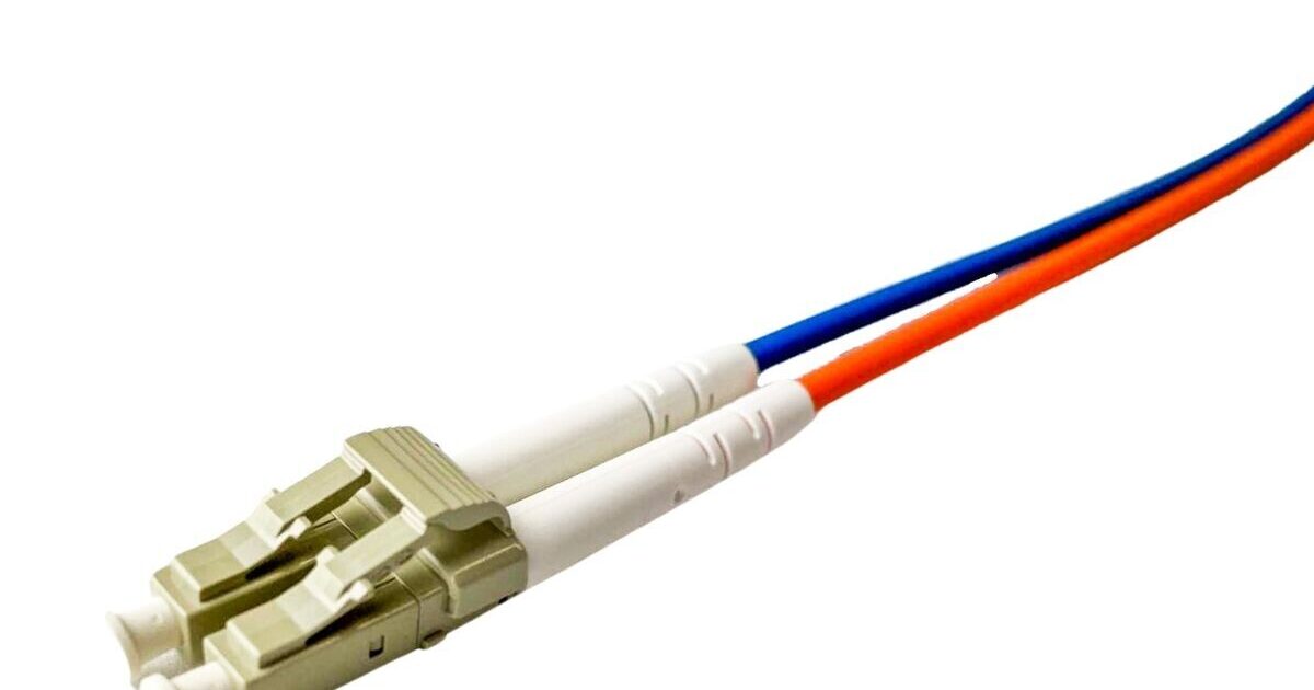 Flat Twin (Ruggedised) | Patch Leads | Leader Optec